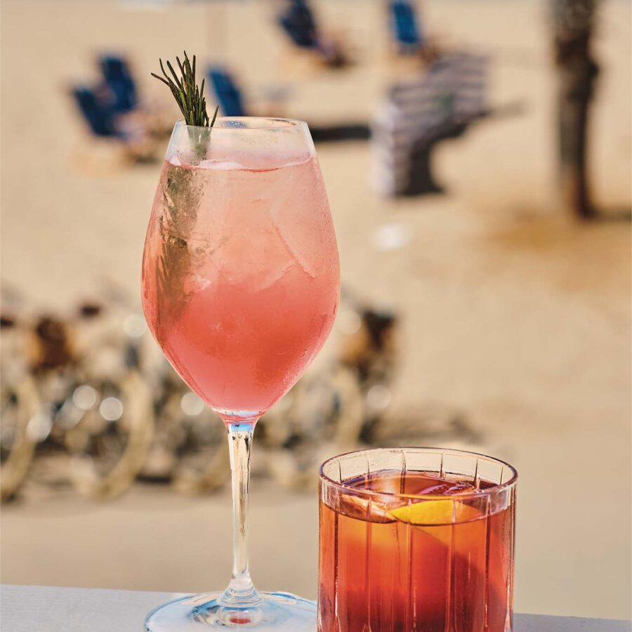 How a boyhood passion led to Gard Hollinger’s Arch Motorcycle. - Waves